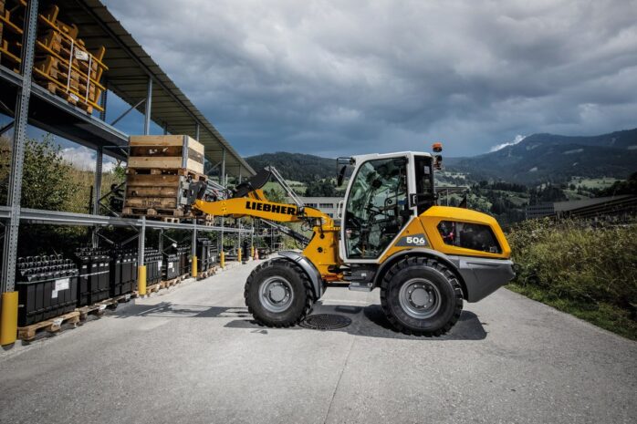 5 Benefits of Compact Loaders - Cii Central