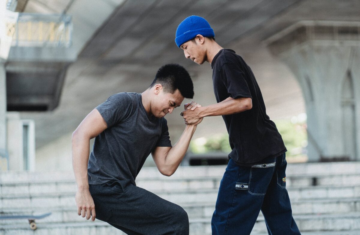 How to Mix and Match Skateboard Outfit Ideas? - Cii Central