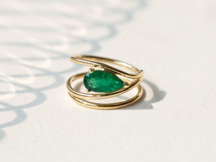 Alternative Engagement Rings: Non-Traditional Stones and Designs - Cii ...